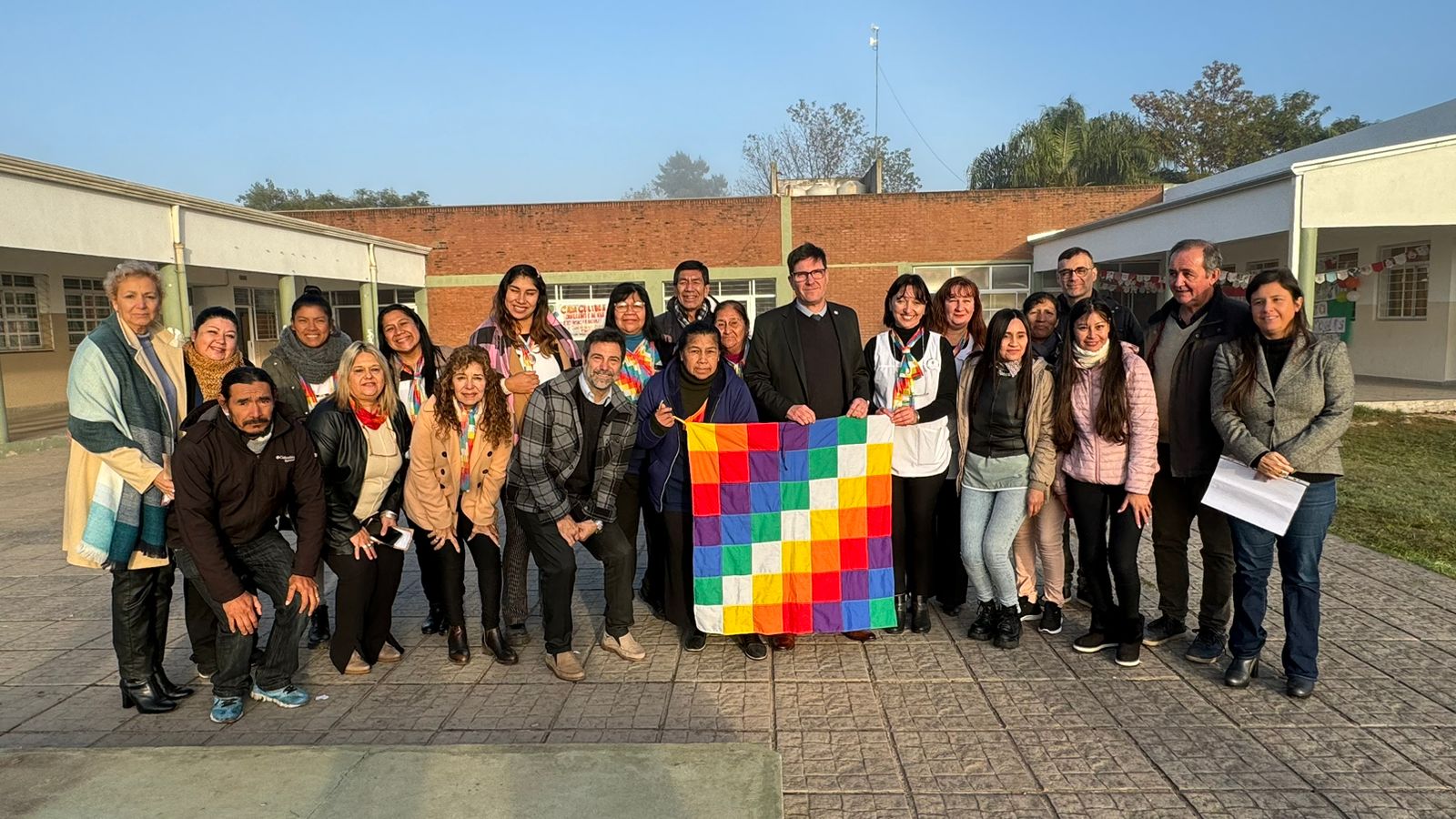 Goity visitó la escuela de la comunidad mocoví de Recreo - Ministerio ...